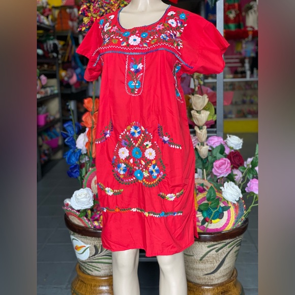 MEXICANA | Dresses | Red Vintage Medium Embroidery Dress | Poshmark